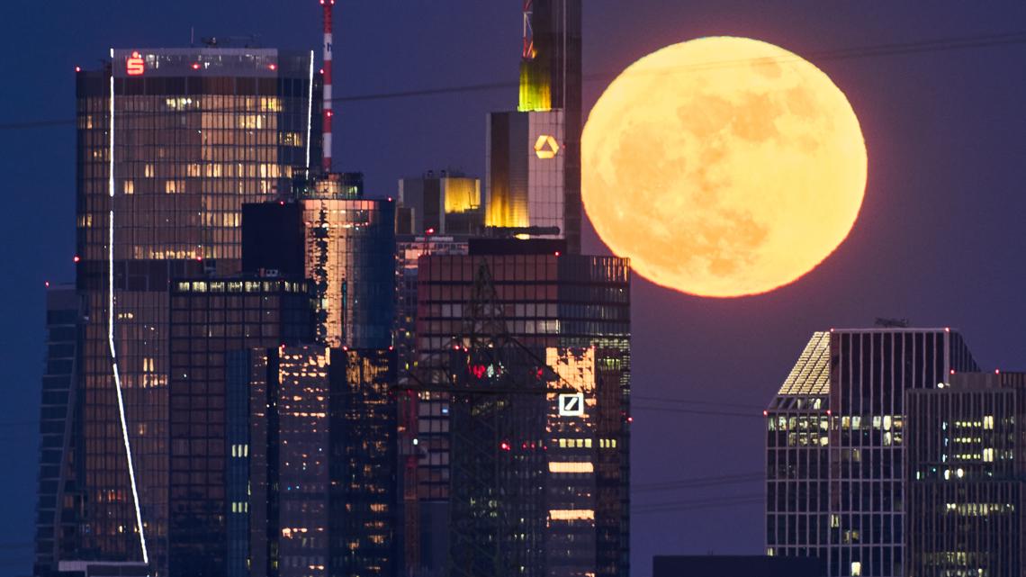 Two moon events combine this Sunday for rare sky show | myfoxzone.com