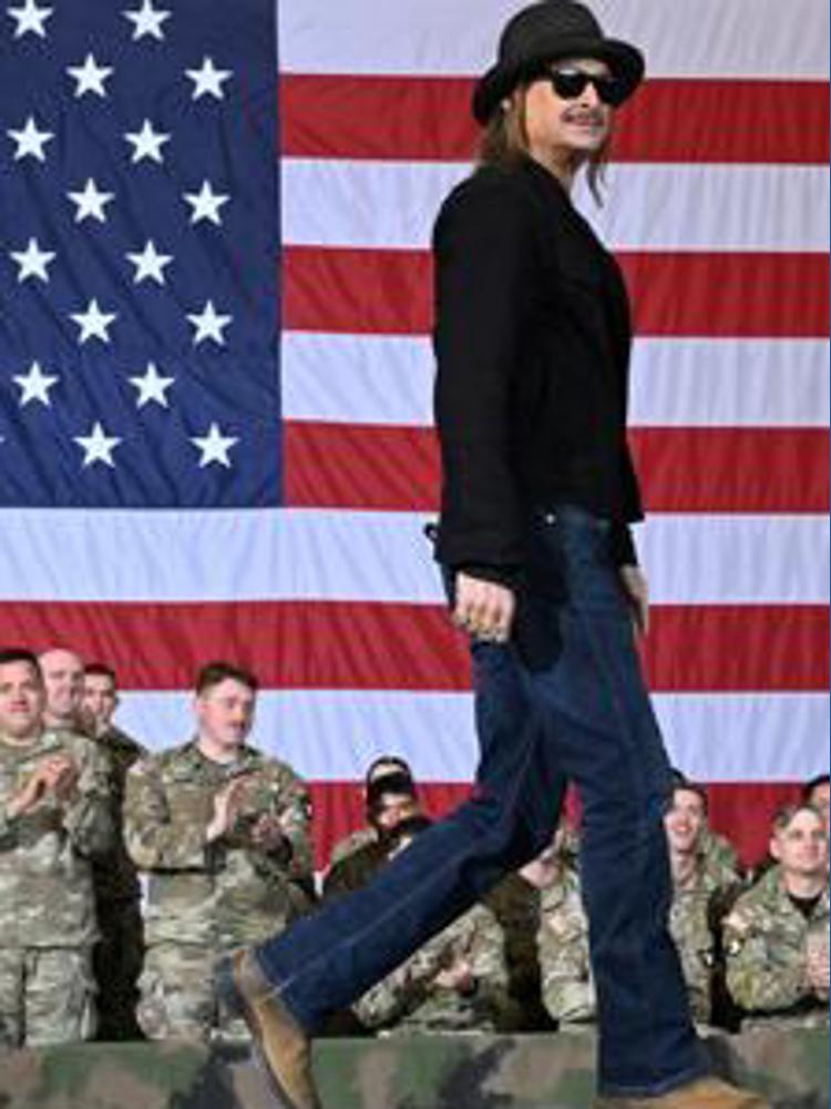 Kid Rock flies in Army helicopter weeks after flights near his house ...