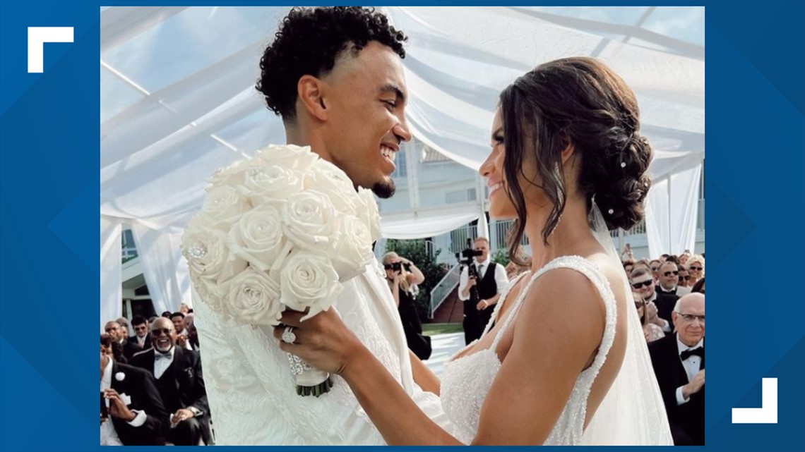 It's a Silver and Black reunion! Several Spurs reunite for Tre ...