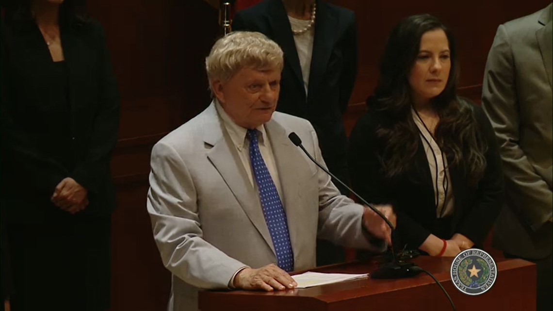 Ken Paxton update: Dick DeGuerin, Rusty Hardin to present case | myfoxzone.com