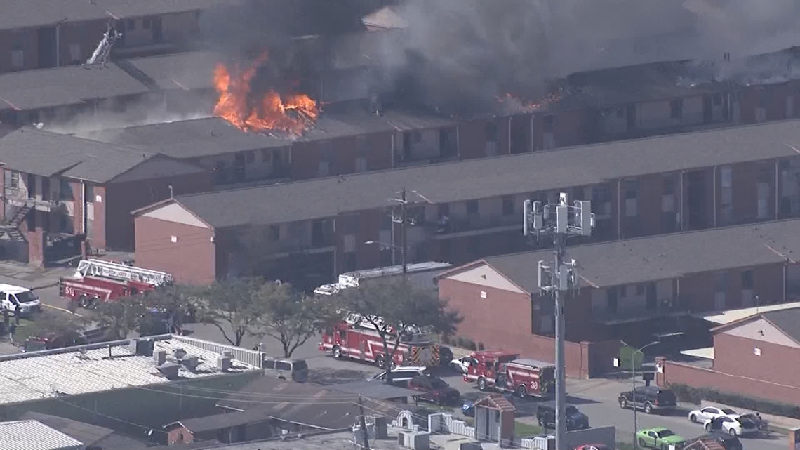 Large apartment fire burning on Hillcroft, southeast of Southwest ...