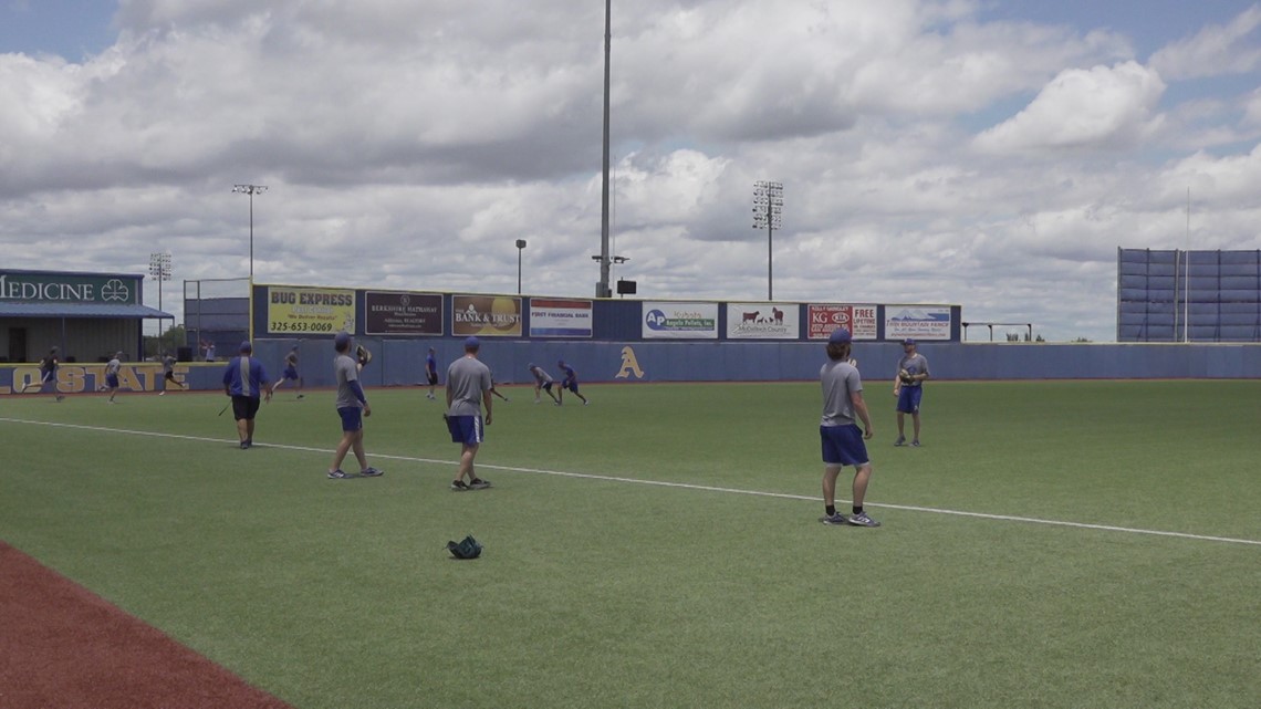 Angelo State baseball team headed to College World Series | myfoxzone.com