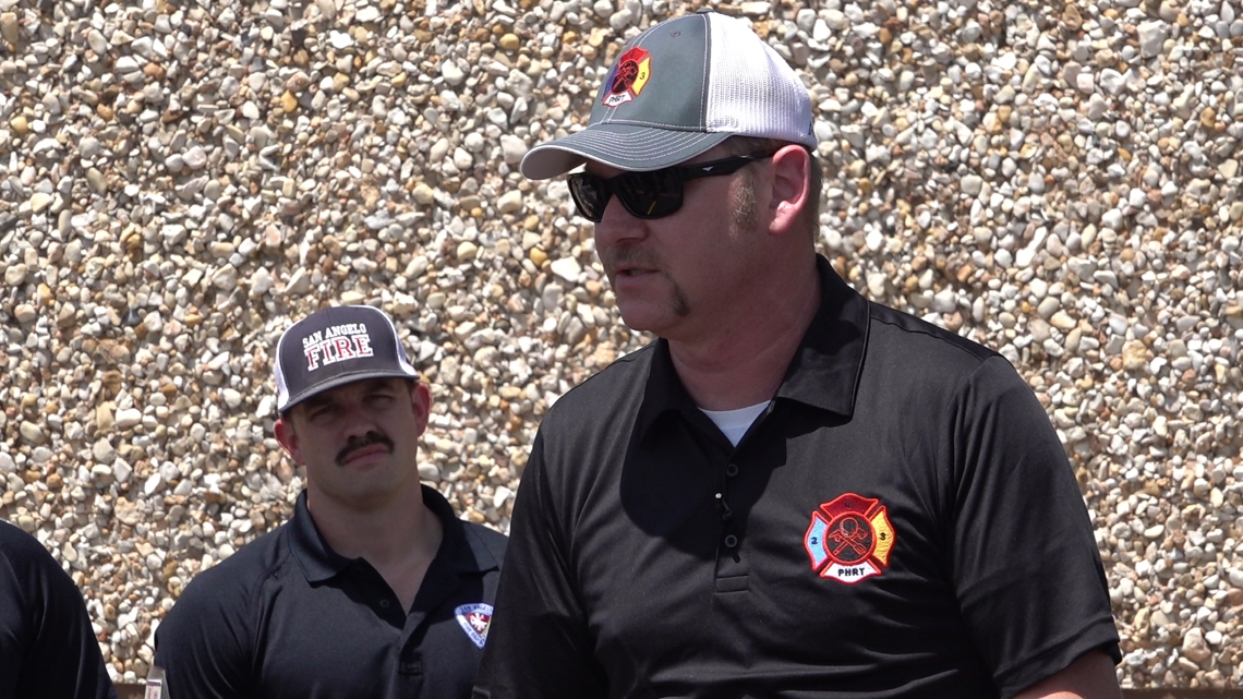 First responders learn the dangers of lithium-ion batteries | myfoxzone.com