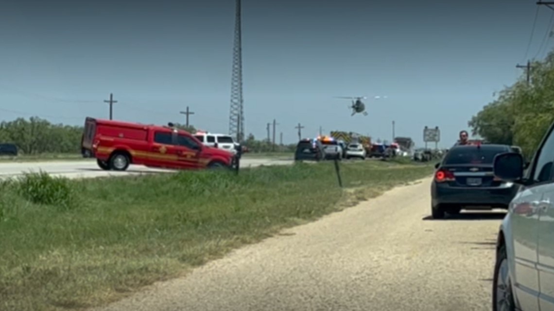 Two-year-old dies in multi-vehicle crash on US 87 | myfoxzone.com