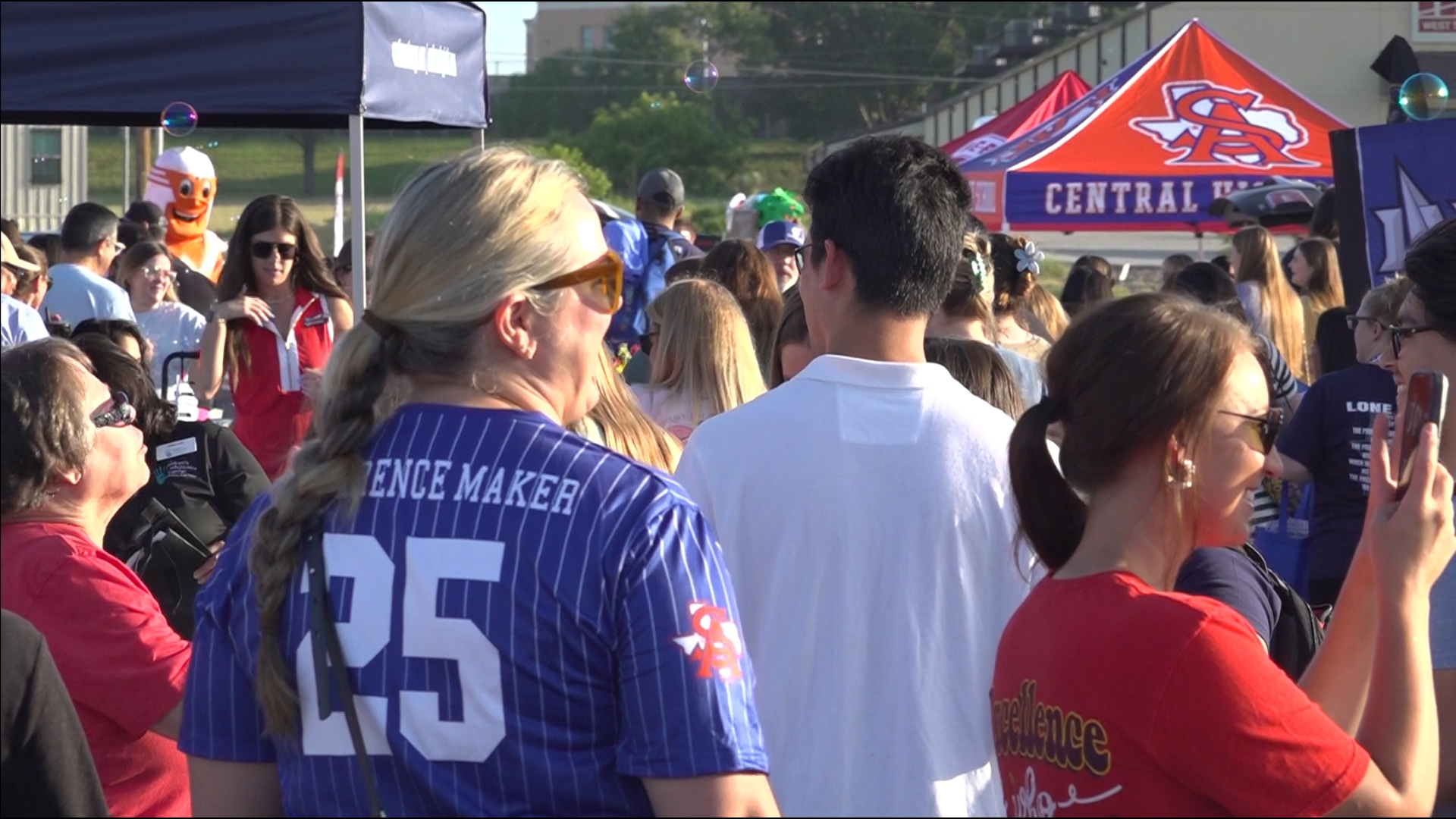San Angelo ISD hosts tailgate for nearly 100 new hires | myfoxzone.com