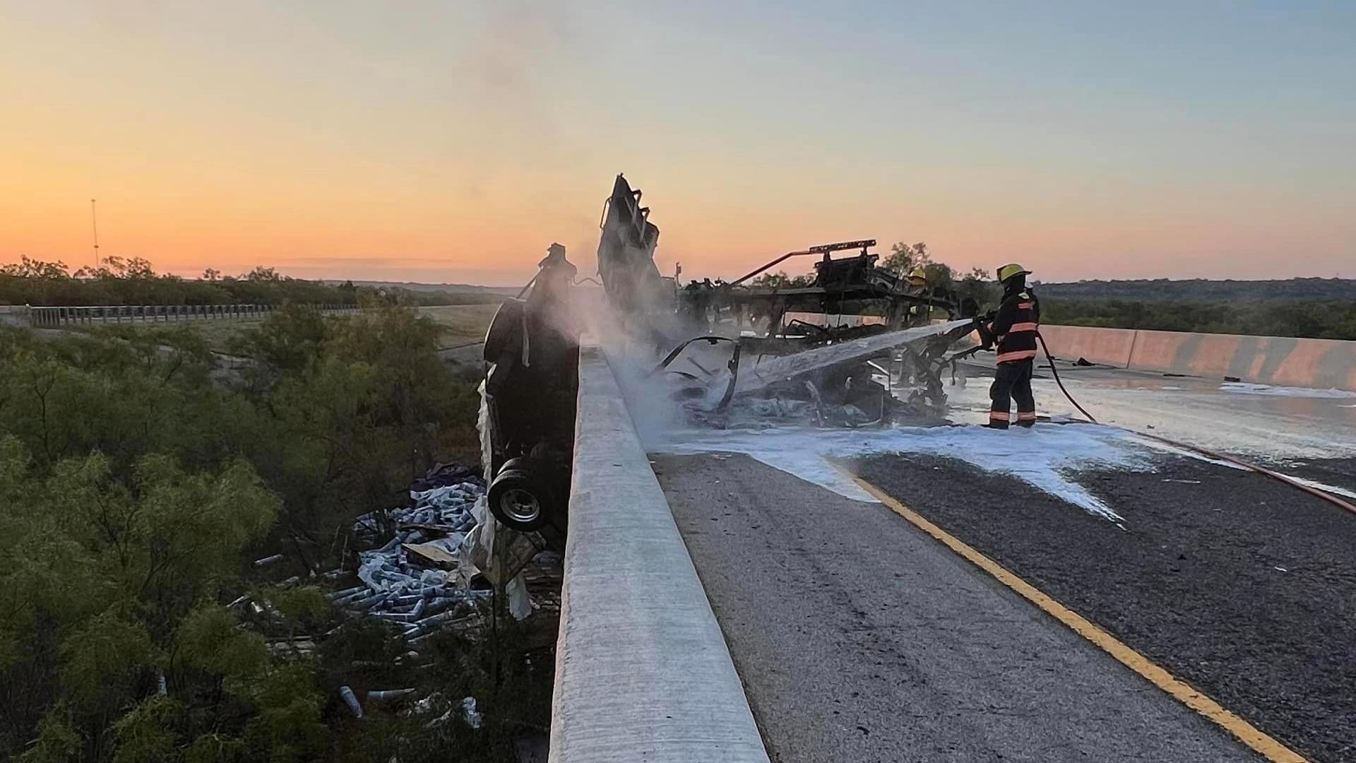 Fiery crash diverts traffic on IH-10 in Crockett County | myfoxzone.com