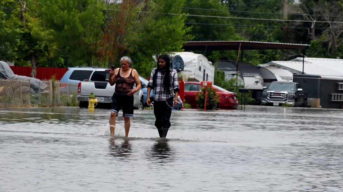 San Angelo sets up Disaster Resource Center post-floods | myfoxzone.com