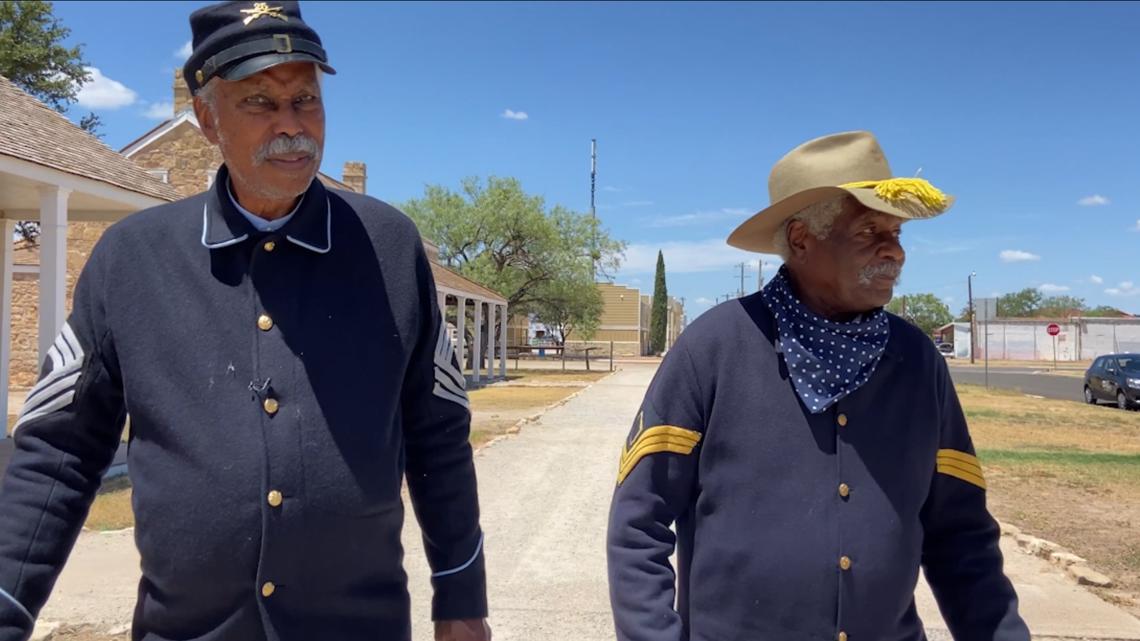 Living history presenters share the history of Buffalo Soldiers ...