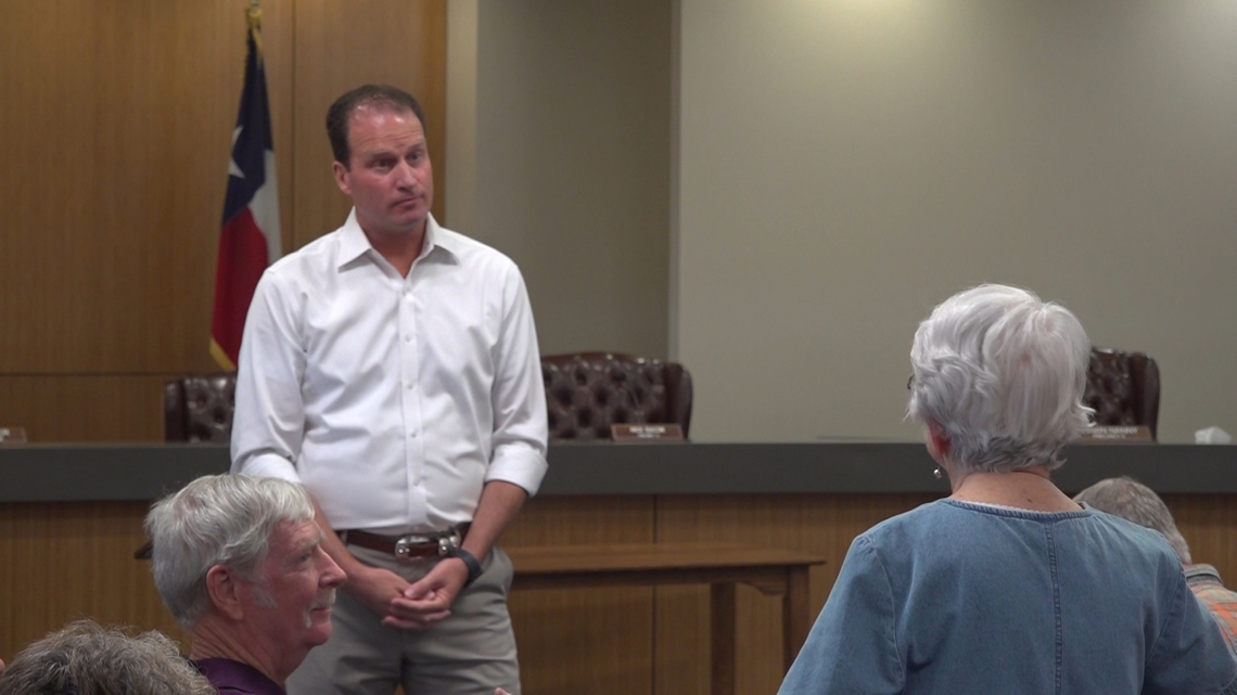 San Angelo residents debate Rep. Pfluger at town hall | myfoxzone.com