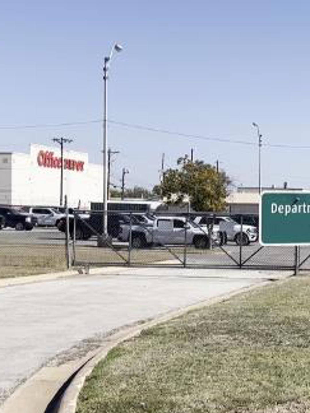Crash into Abilene DPS office under investigation | myfoxzone.com