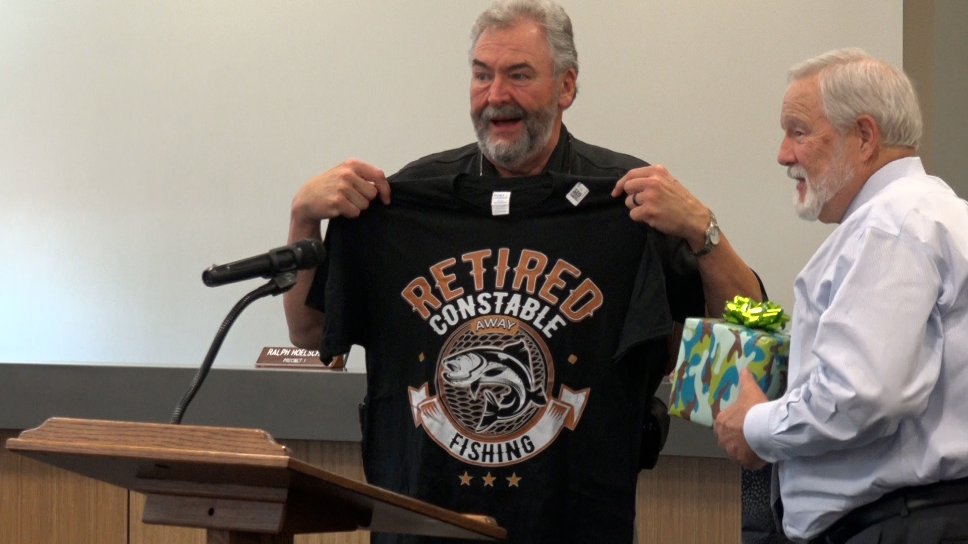 Constable Randy Harris retires after 45 years in law enforcement ...